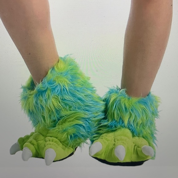 lazy ones | Other | Lazy Ones Monster Claw Slippersnew In Package ...